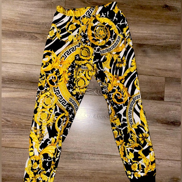 Versace | Pants | Versace Sweatpants Perfect Condition Versace Print ...